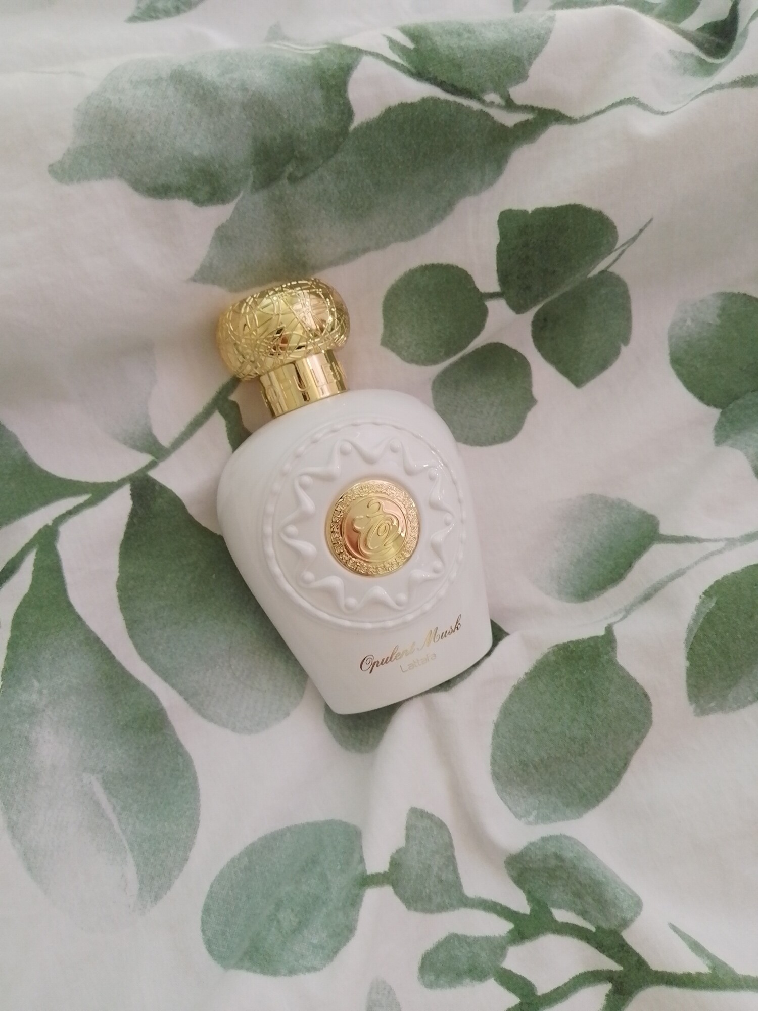 Opulent Musk Lattafa Perfumes fragancia - una fragancia para Mujeres 2019