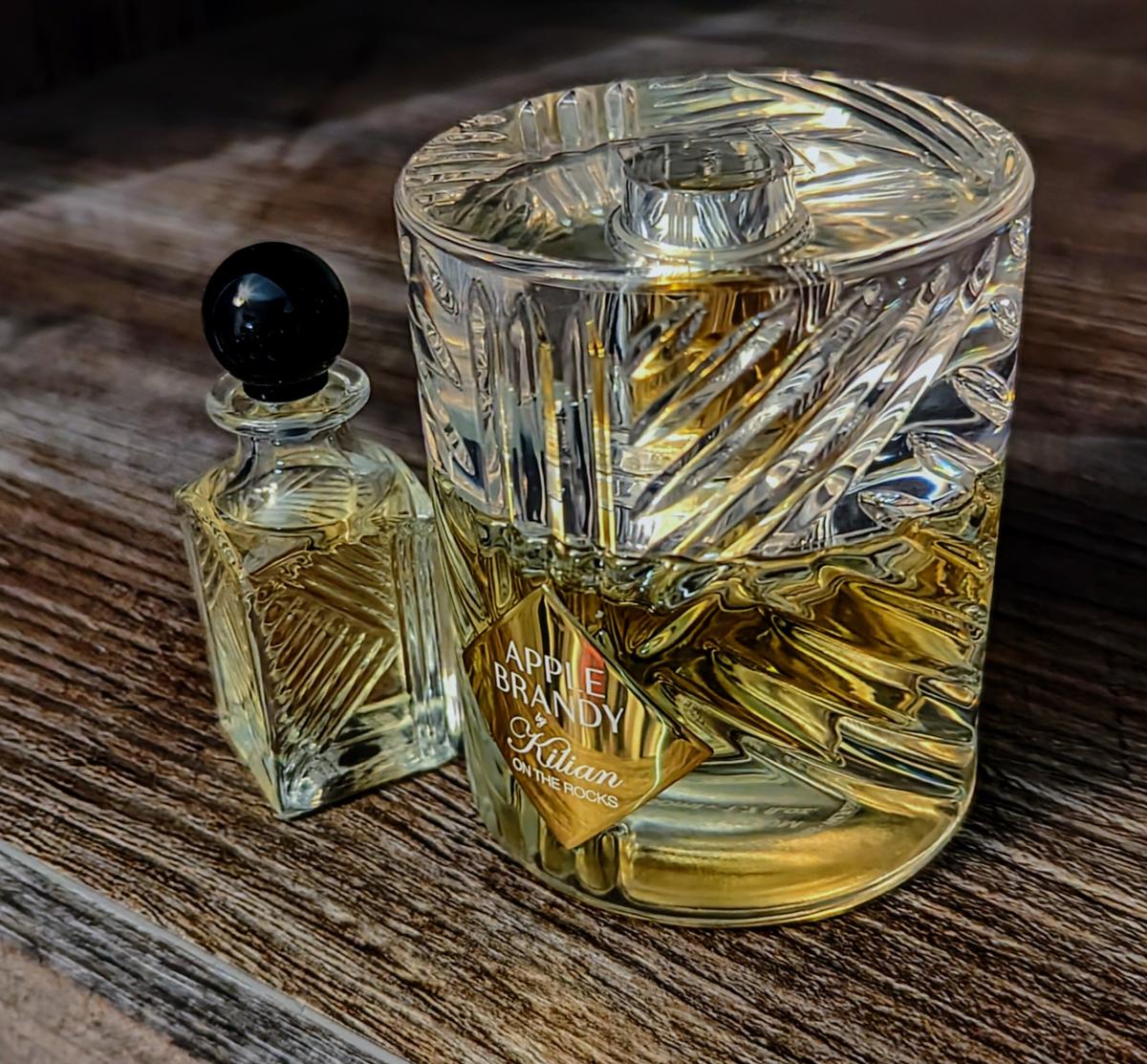 Apple Brandy on the Rocks By Kilian - una fragranza unisex 2021
