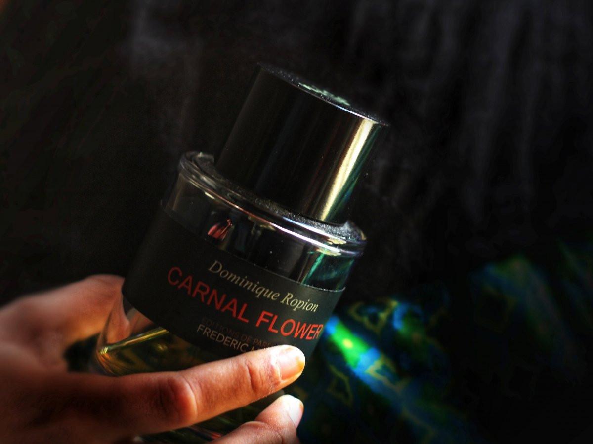 Carnal Flower Frederic Malle parfum - un parfum unisex 2005