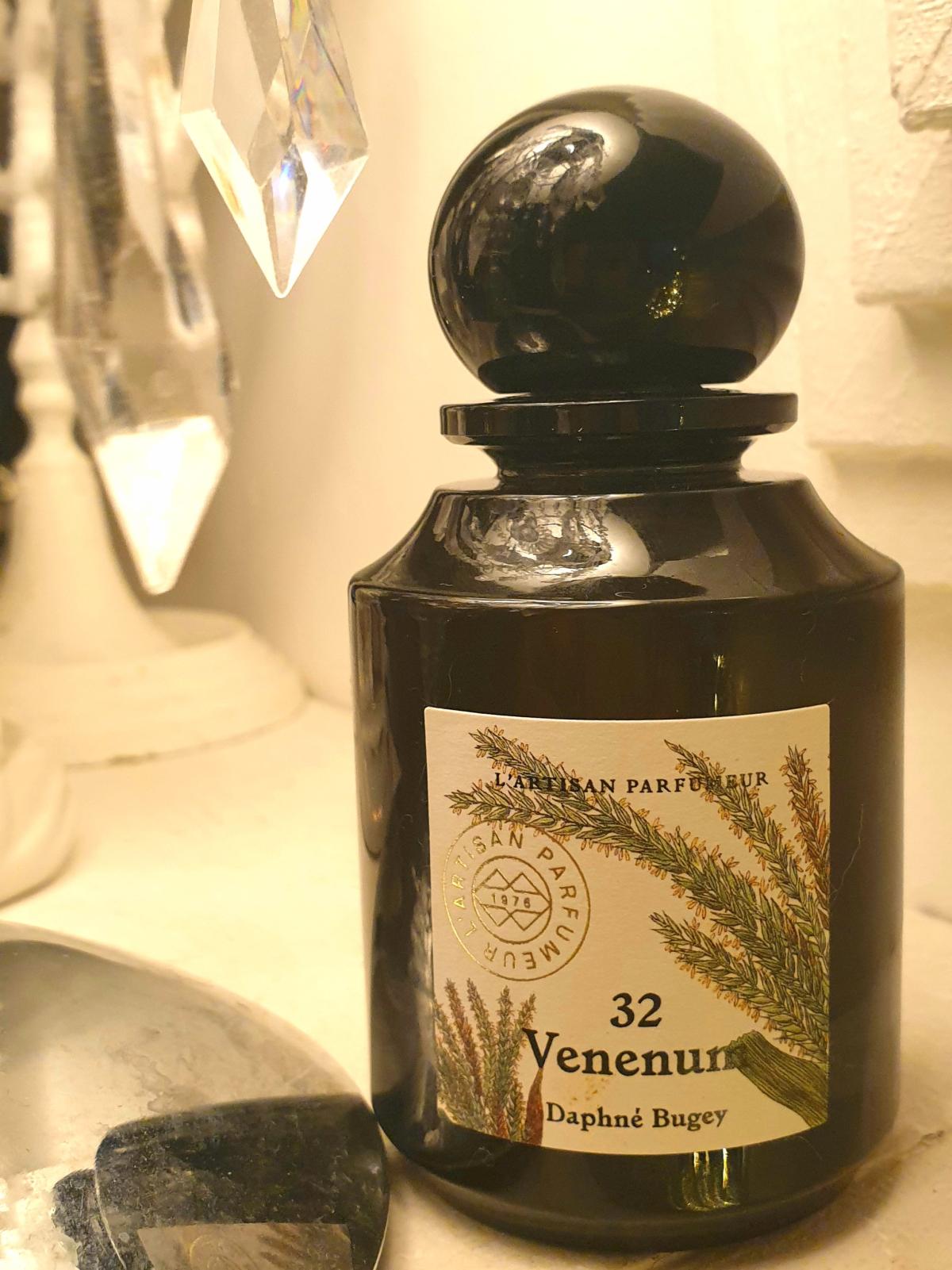 Venenum 32 L'Artisan Parfumeur perfume - a fragrância Compartilhável 2016