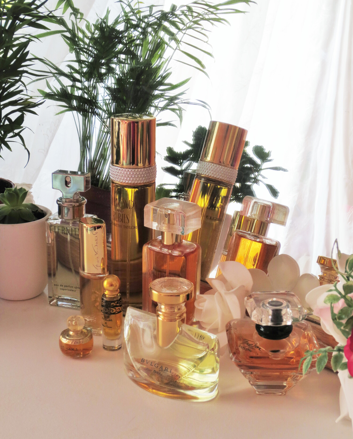 Vanderbilt Gloria Vanderbilt parfum - een geur voor dames 1982