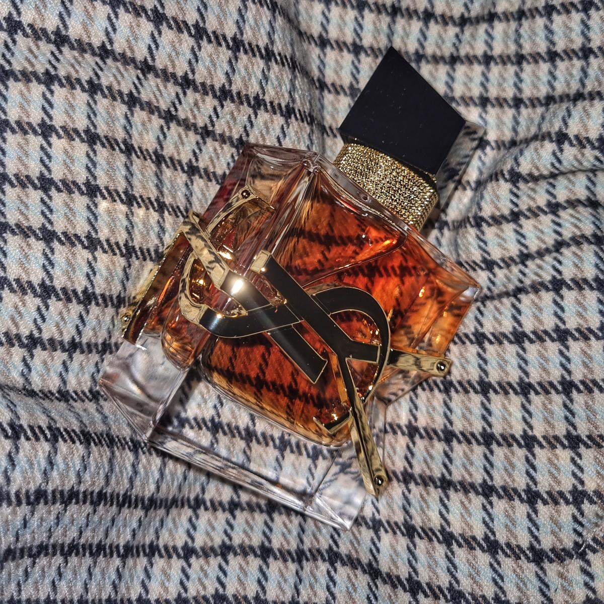 Libre Intense Yves Saint Laurent - una novità fragranza da donna 2020