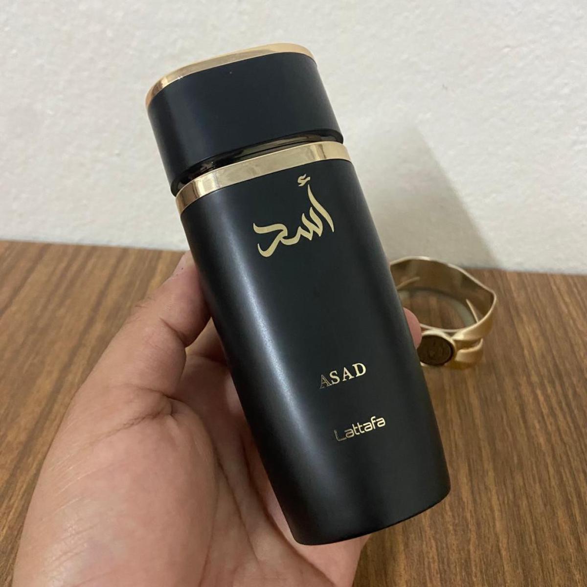 Asad Lattafa Perfumes colonie - un parfum de barbati 2021