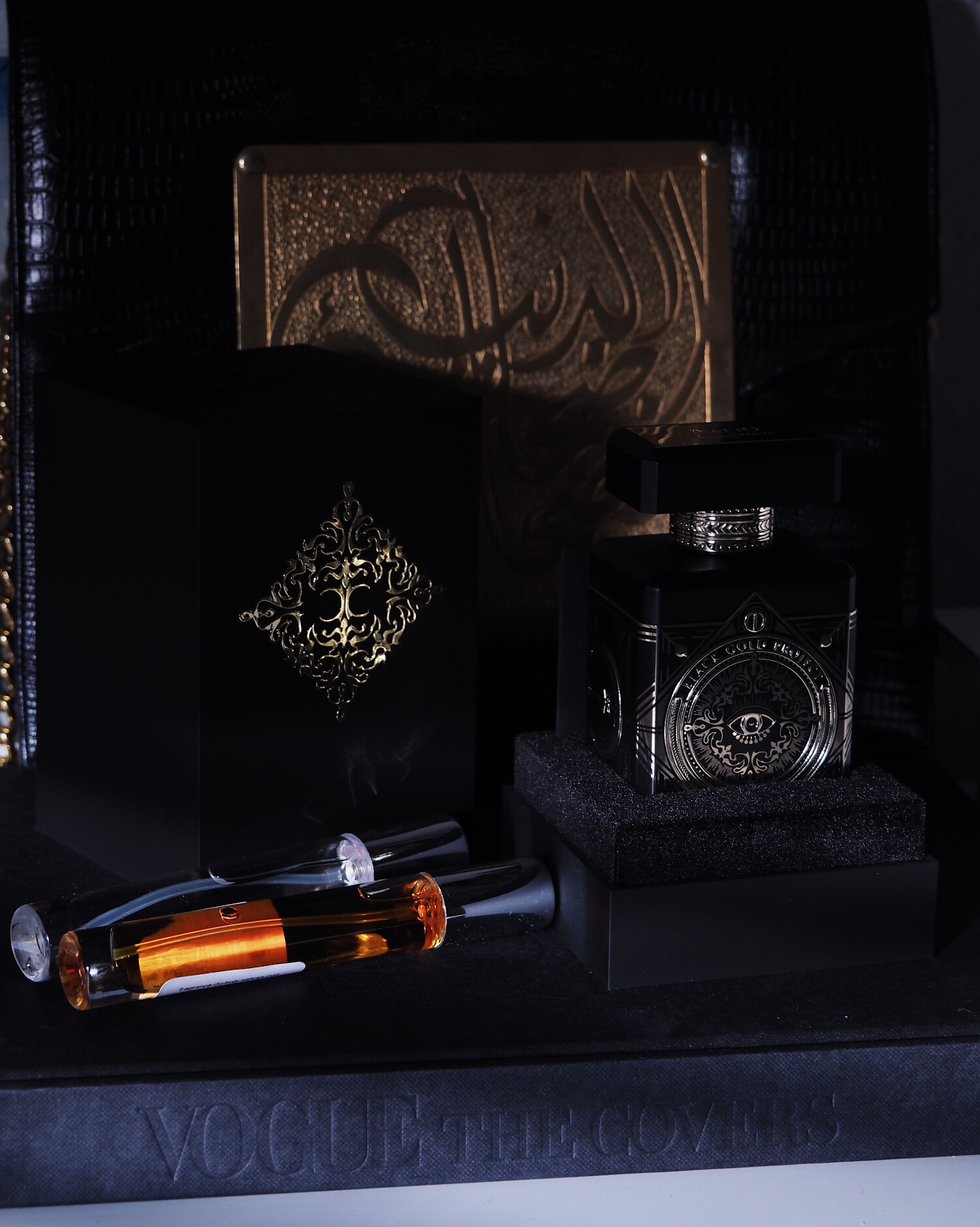 Oud for Greatness Initio Parfums Prives fragancia - una fragancia para ...