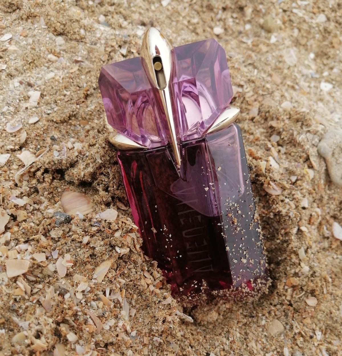 Alien Mugler perfume - a fragrância Feminino 2005