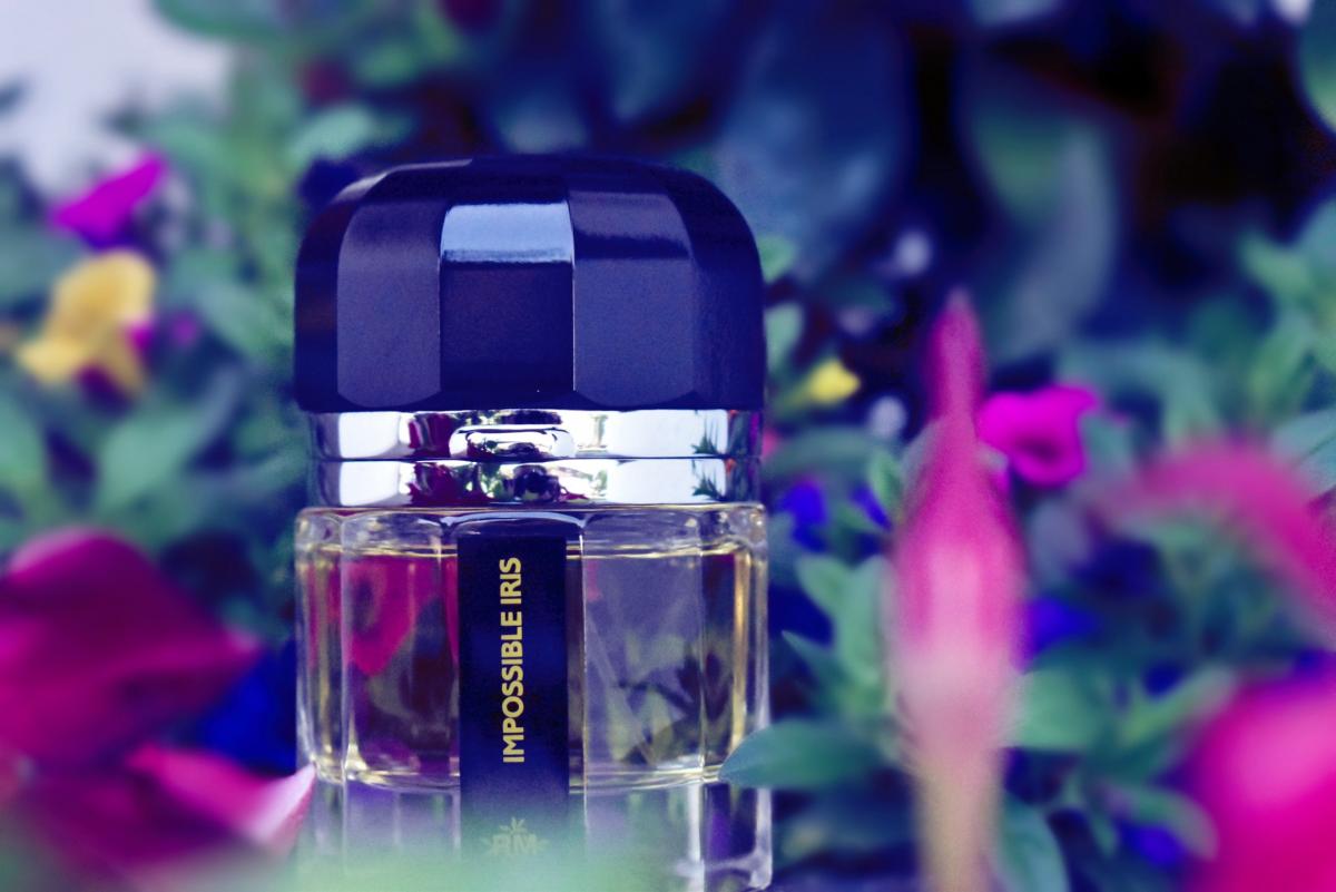 Impossible Iris Ramon Monegal fragancia - una fragancia para Hombres y Mujeres 2010