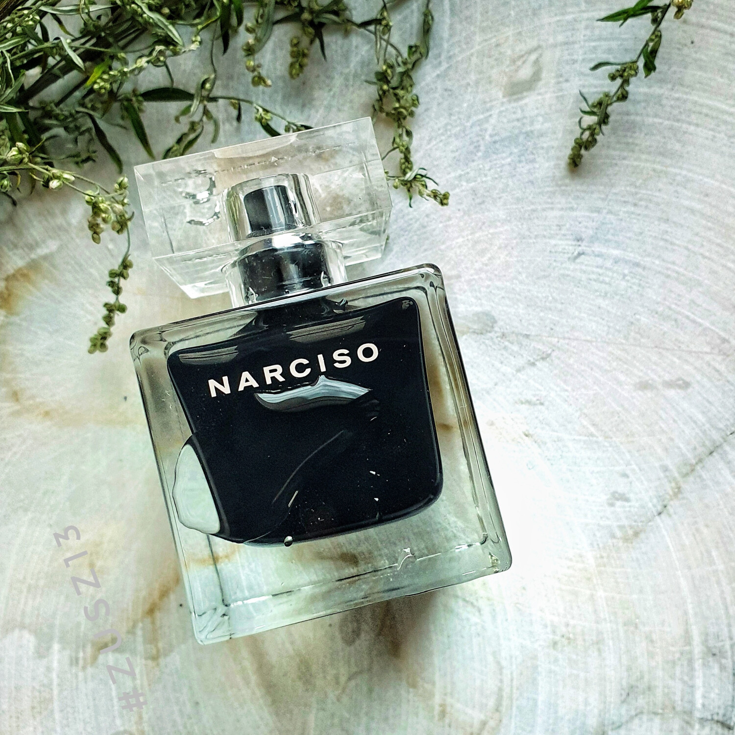 Narciso Eau de Toilette Narciso Rodriguez parfum - un parfum pour femme ...