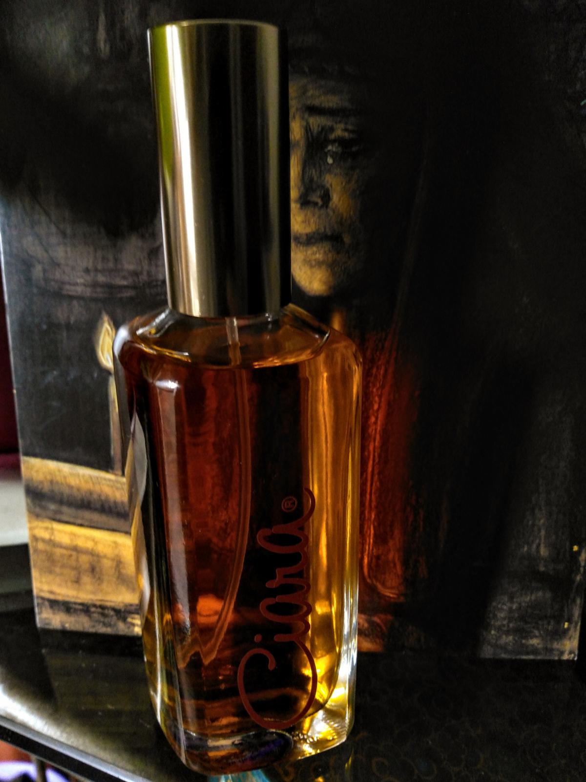 Ciara Revlon perfume - a fragrância Feminino 1973