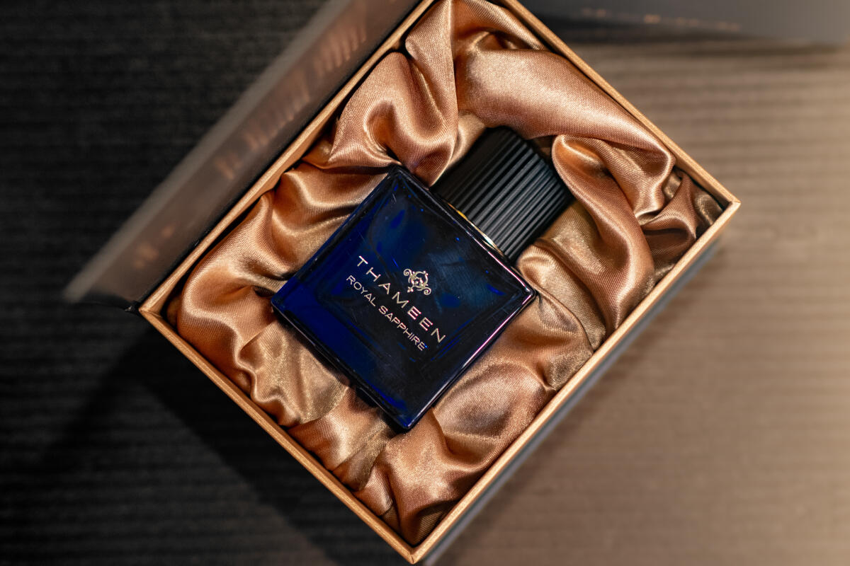Royal Sapphire Thameen perfume - a fragrância Compartilhável 2019