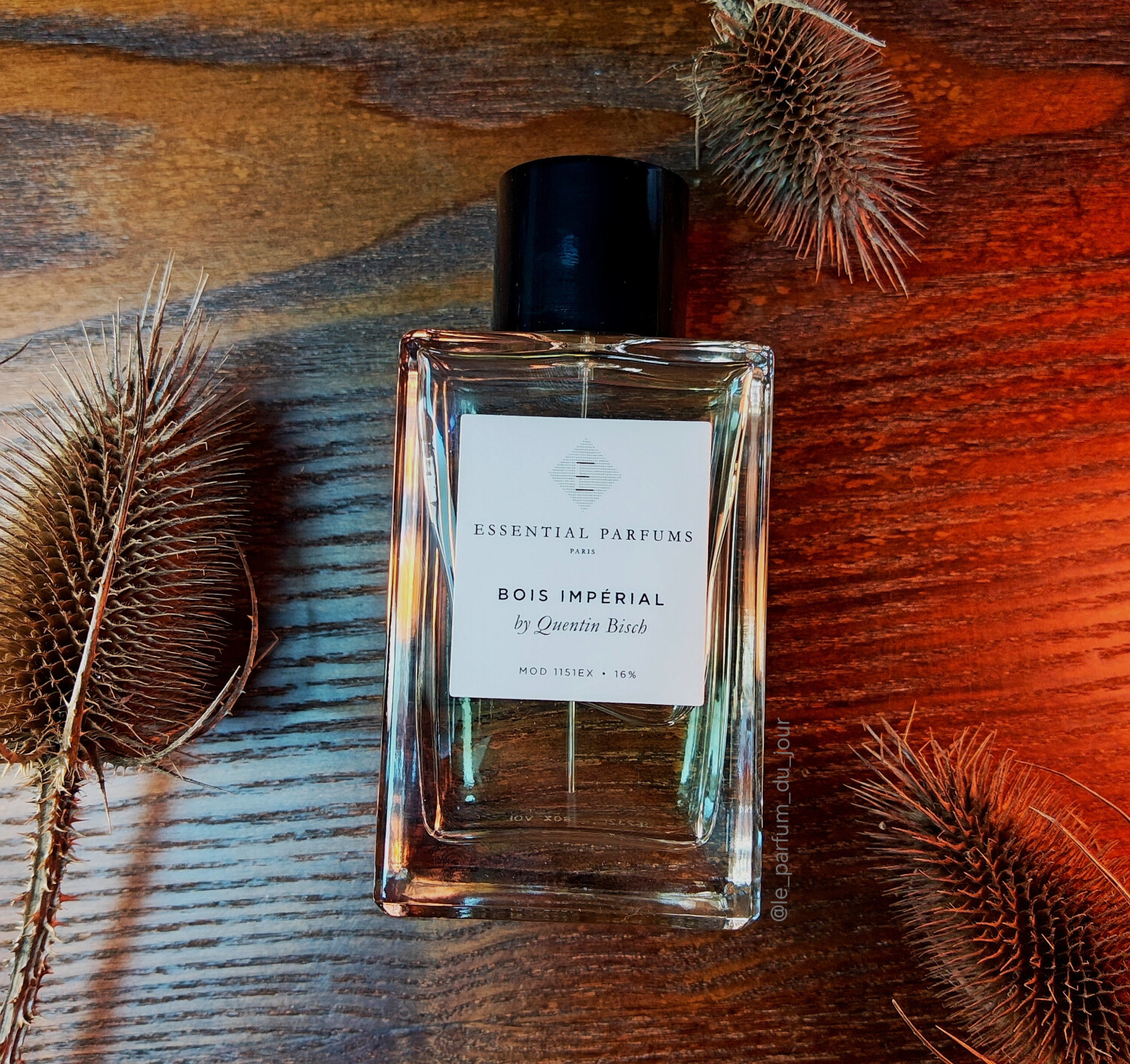 Bois Impérial Essential Parfums fragancia - una fragancia para Hombres ...