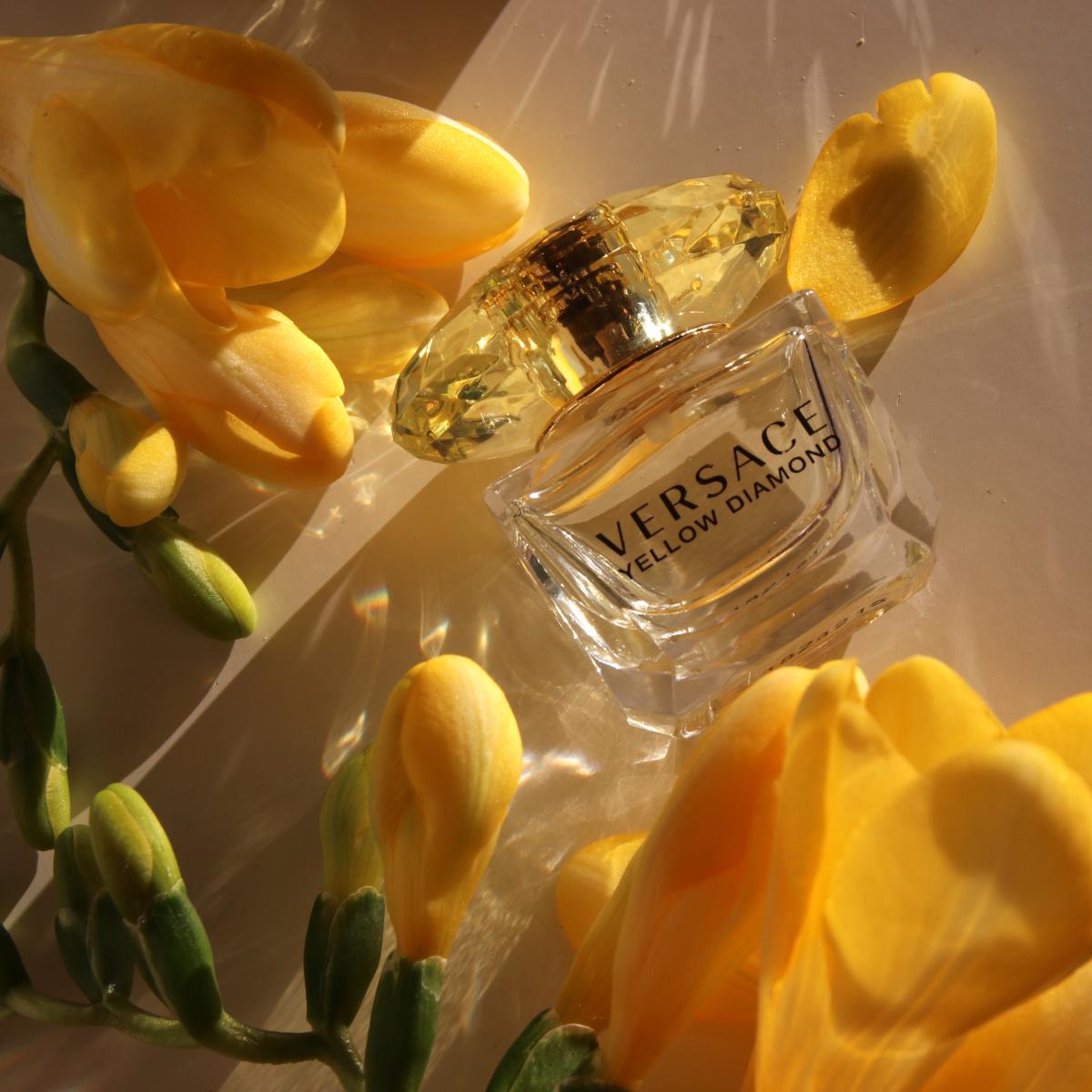 Yellow Diamond Versace perfume - a fragrância Feminino 2011