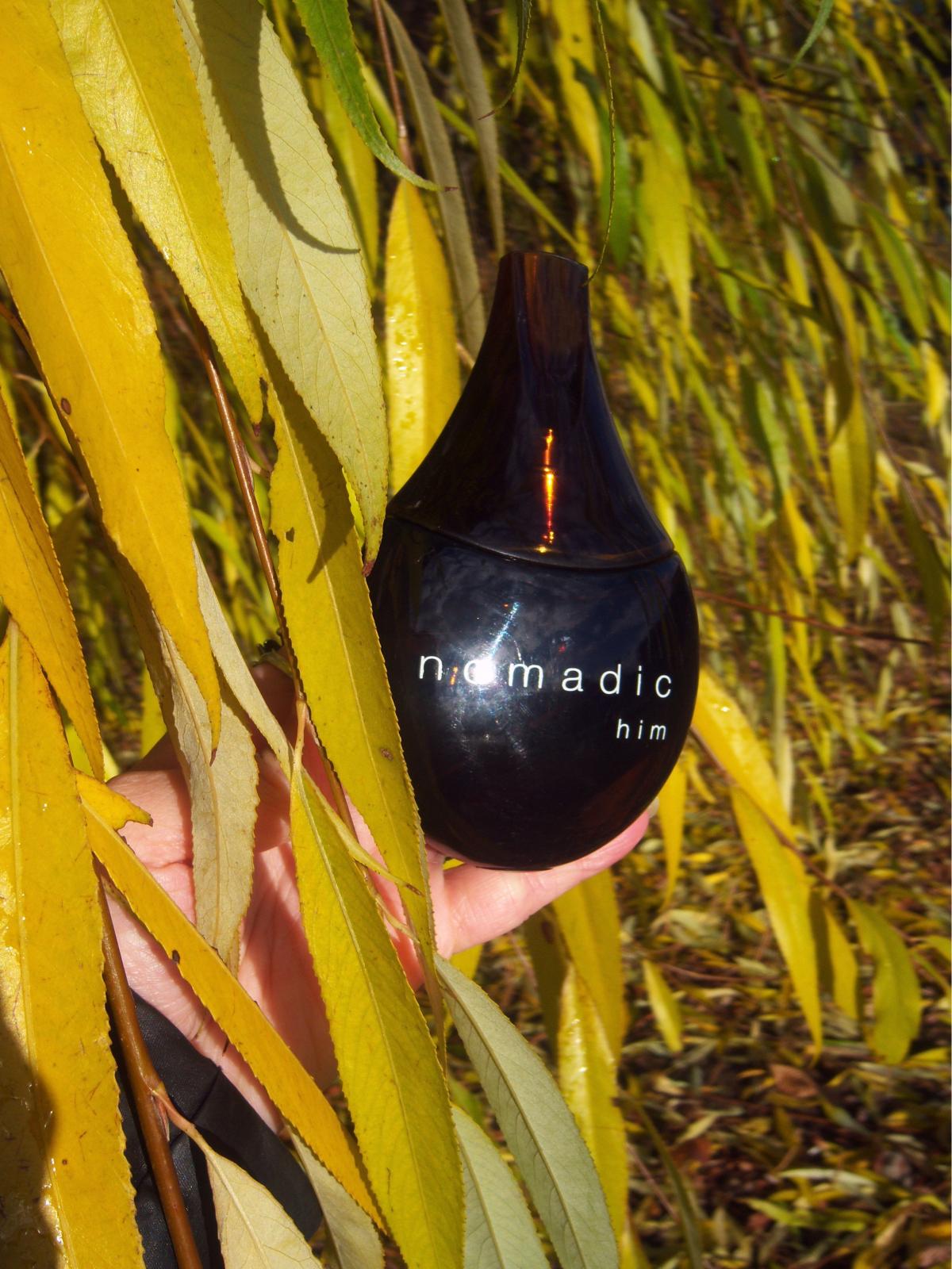 Nomadic Him Oriflame Colônia - a fragrância Masculino 2005