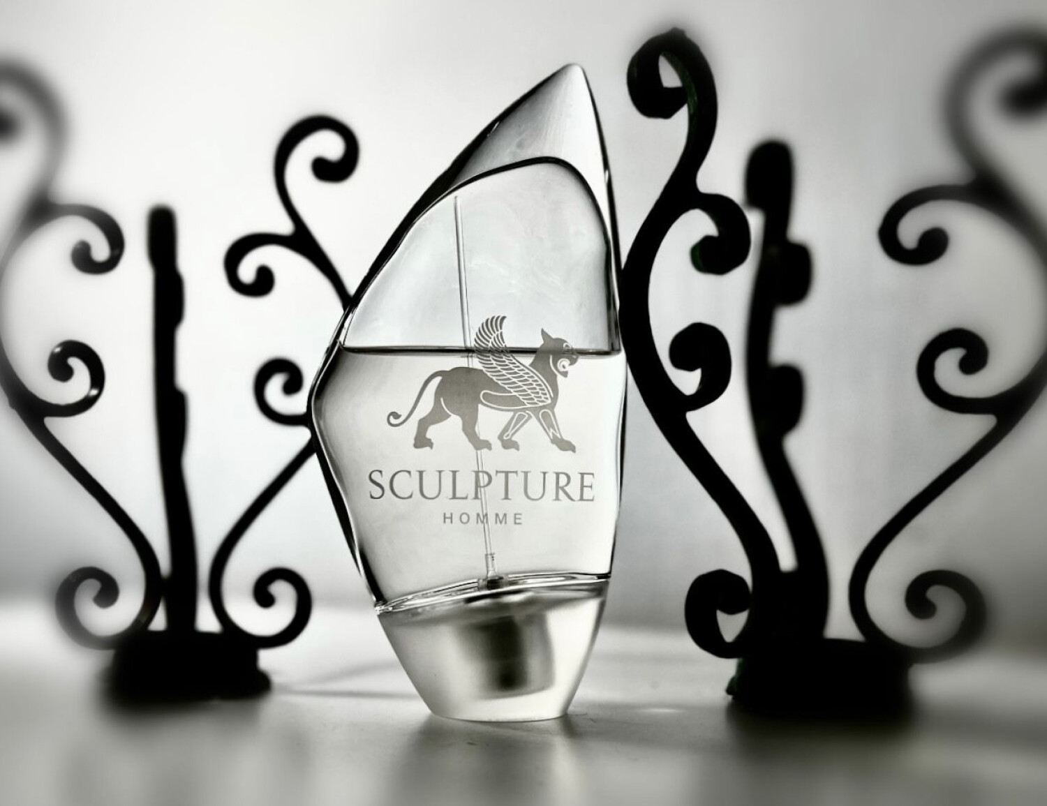 Sculpture Homme Nikos cologne - een geur voor heren 1995