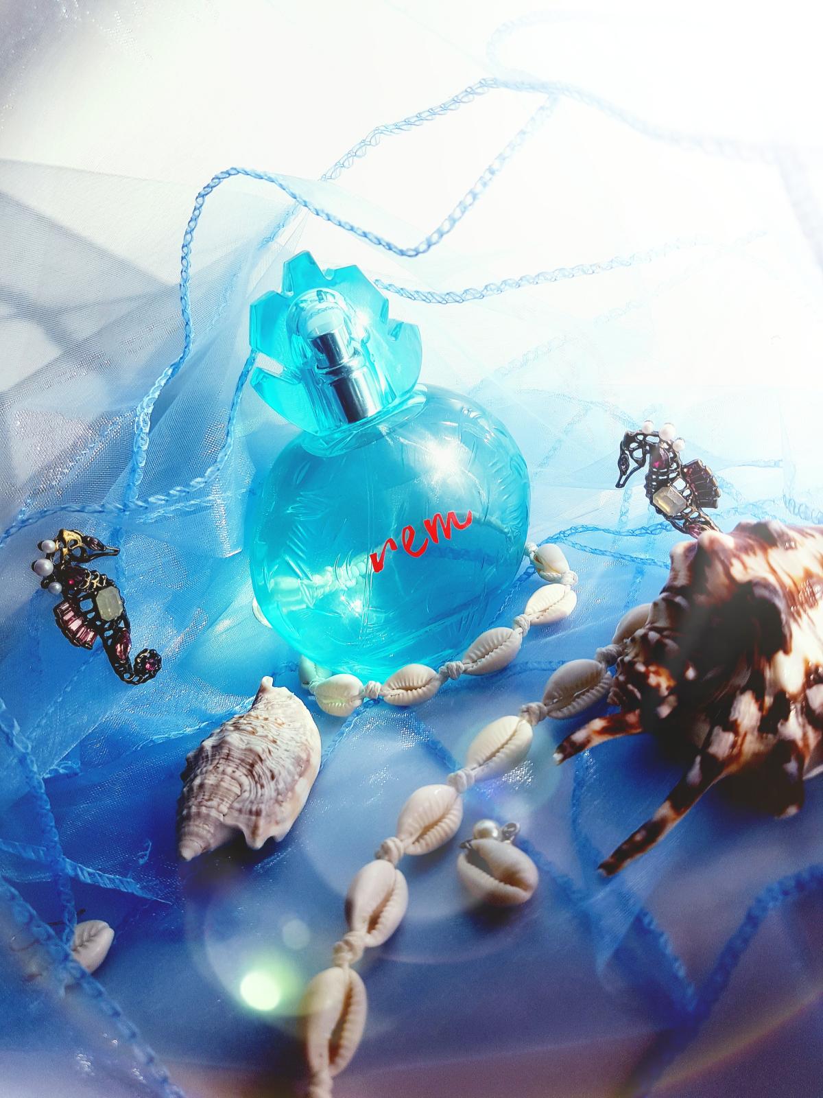 Rem Reminiscence parfum - een geur voor dames en heren 1996