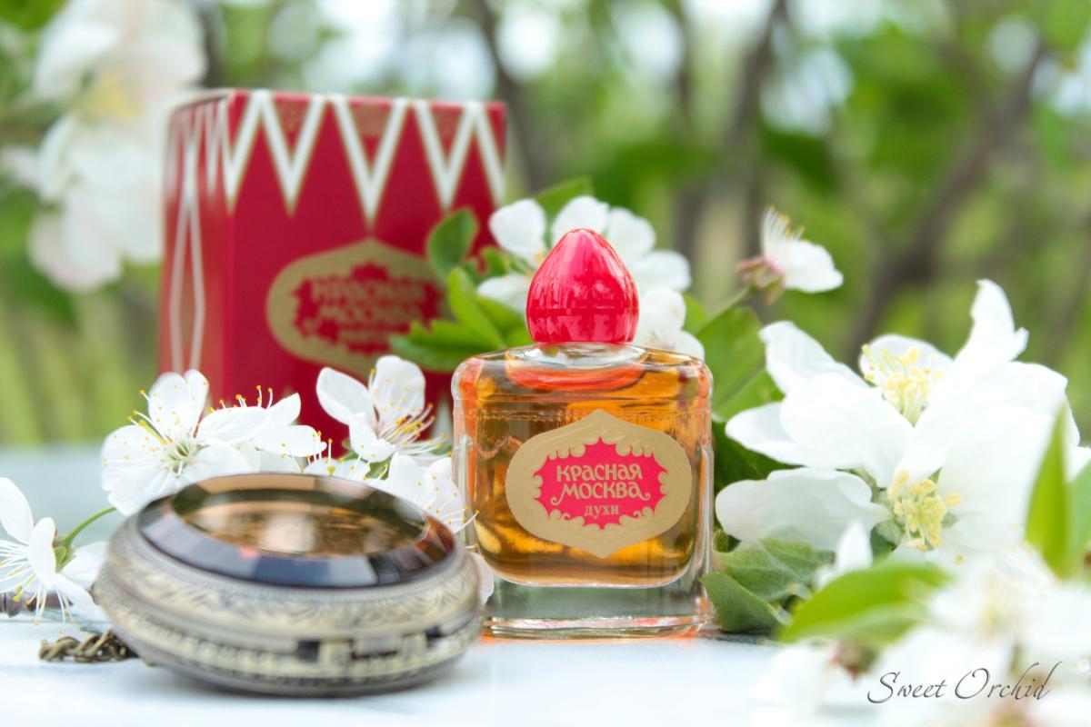 Красная Москва (Red Moscow) Новая Заря (The New Dawn) parfum - un ...