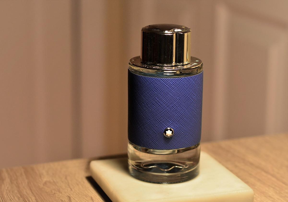 Explorer Ultra Blue Montblanc Colonia - una fragancia para Hombres 2021