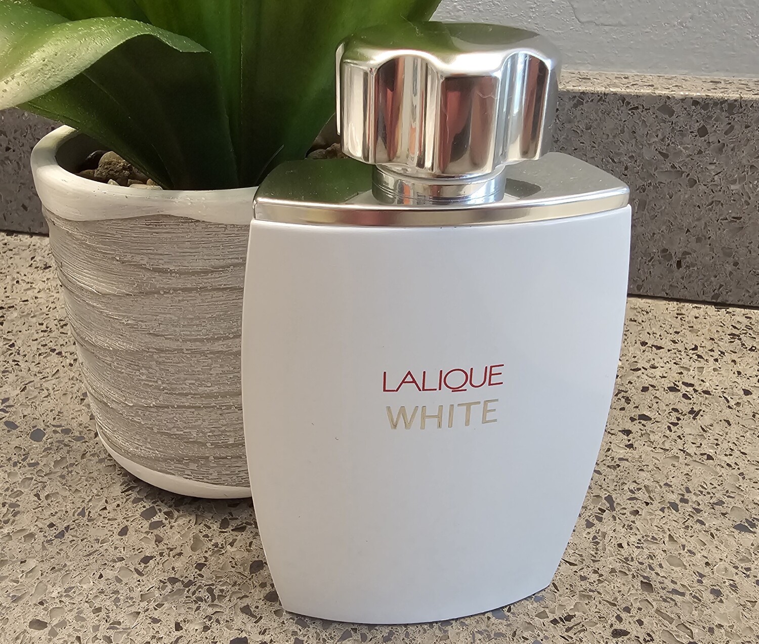 Lalique White Lalique Cologne - ein es Parfum für Männer 2008