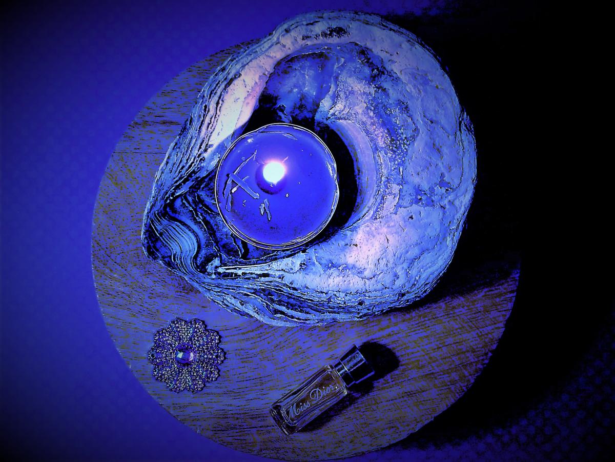 Miss Dior Original Extrait de Parfum Dior parfum - un parfum de dama 2014