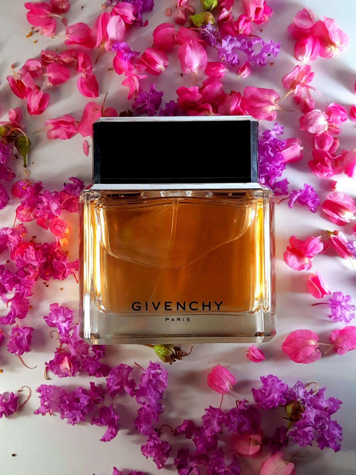Dahlia Noir Givenchy parfum - een geur voor dames 2011