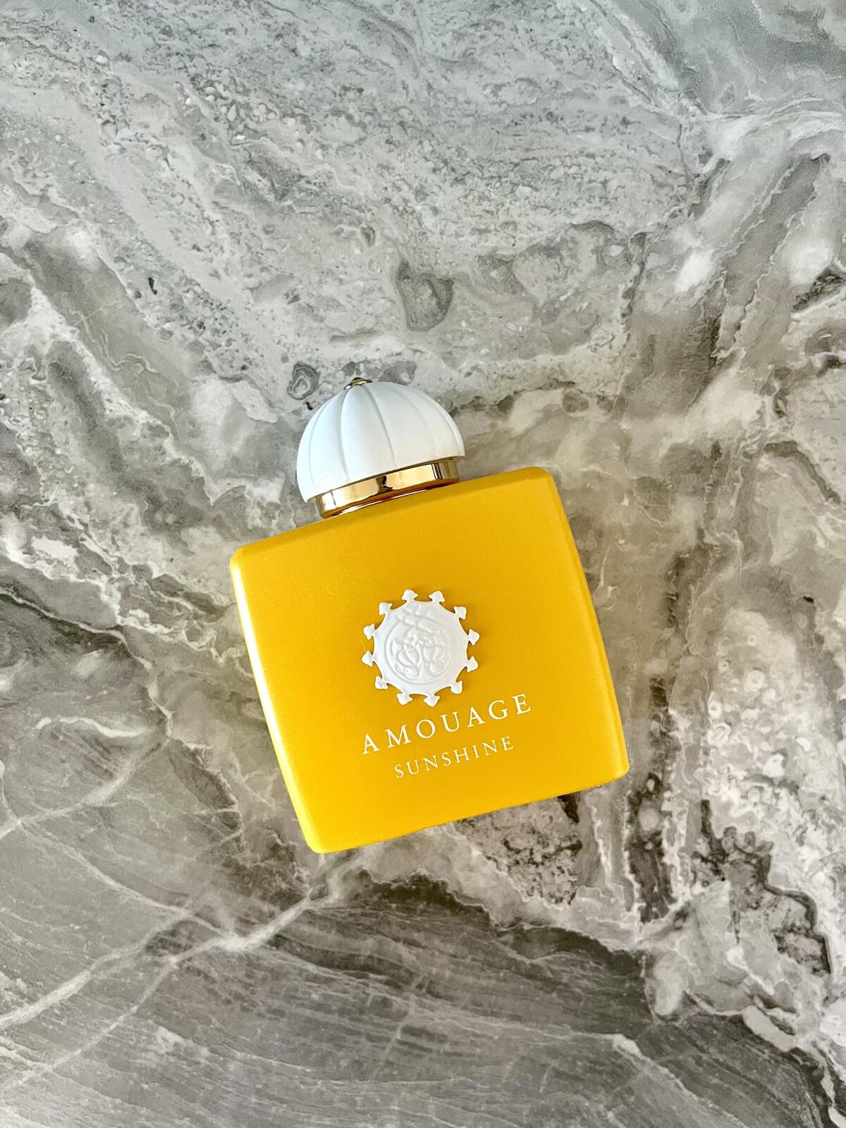 Sunshine Woman Amouage fragancia - una fragancia para Mujeres 2014