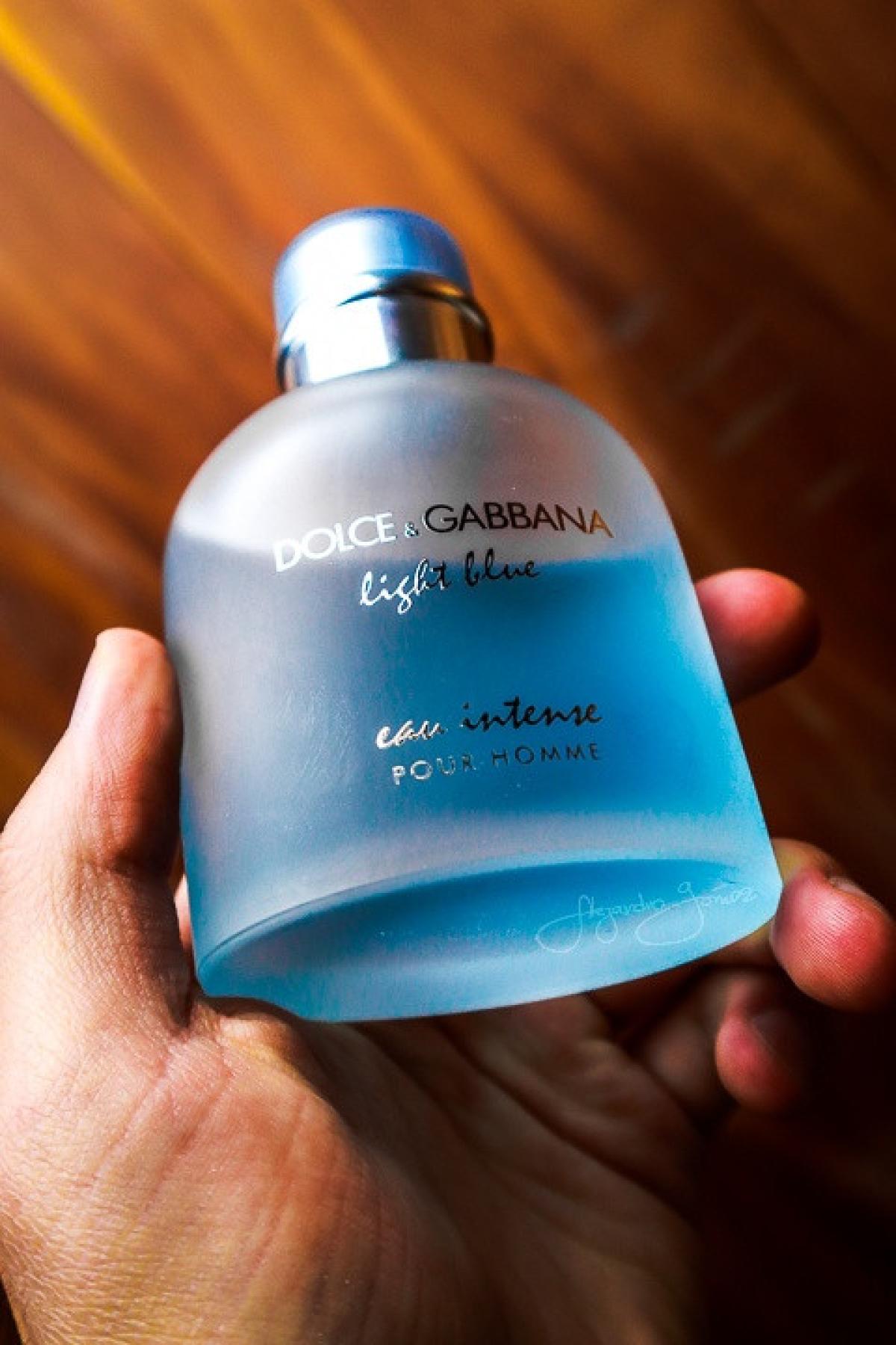 Light Blue Eau Intense Pour Homme Dolce&Gabbana Cologne - un parfum ...