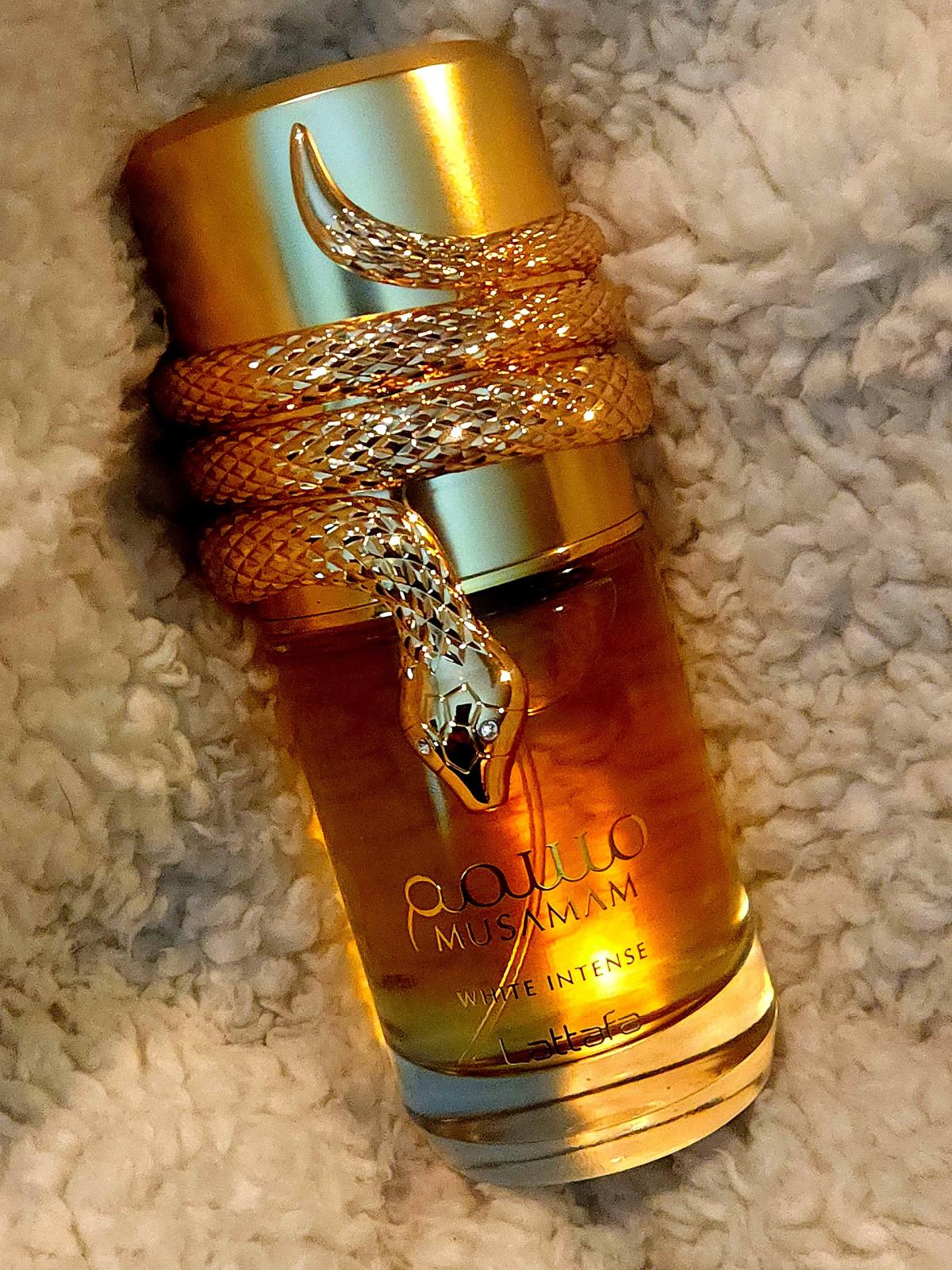 Musamam White Intense Lattafa Perfumes - una novità fragranza unisex 2023