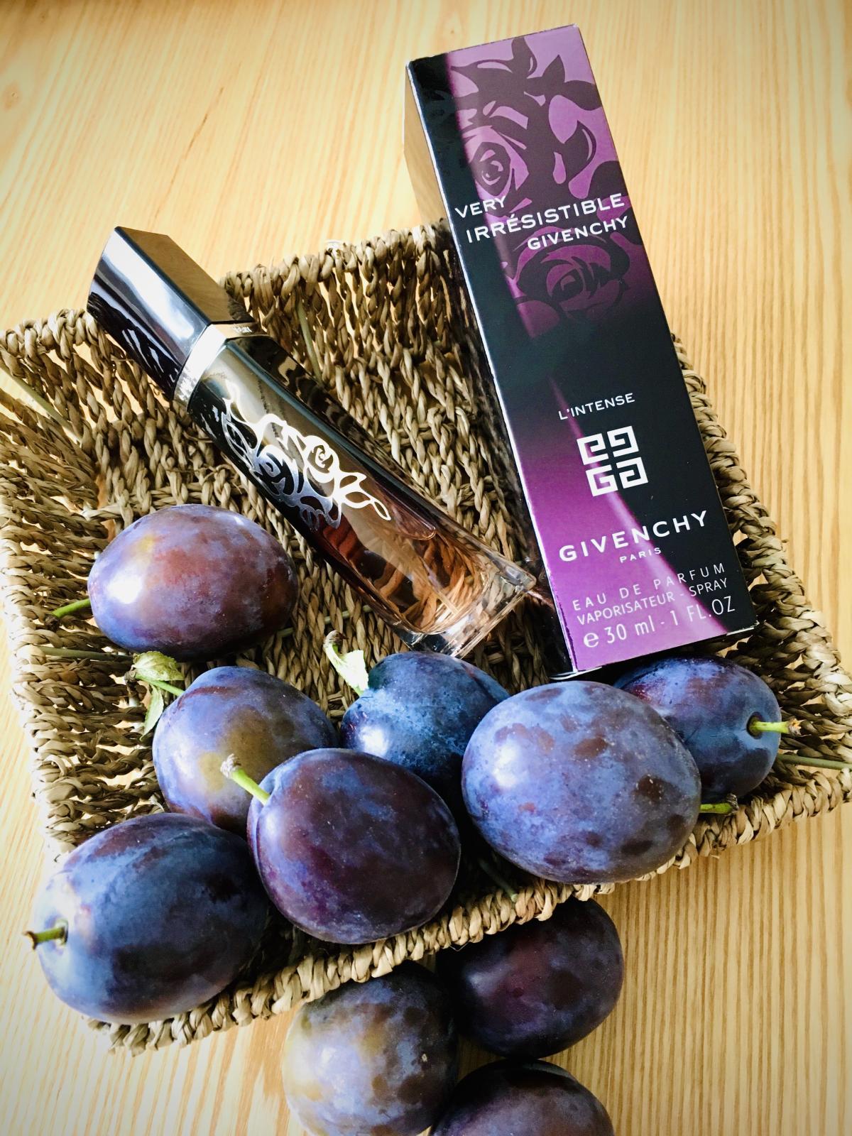 Very Irresistible Givenchy L’Intense Givenchy parfum - un parfum de ...