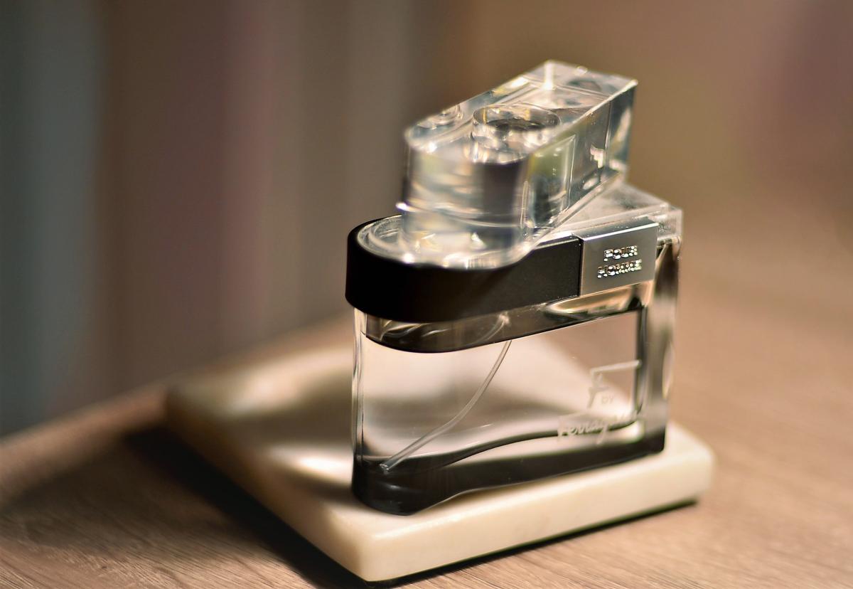F by Ferragamo Black Salvatore Ferragamo Colonia - una fragancia para ...