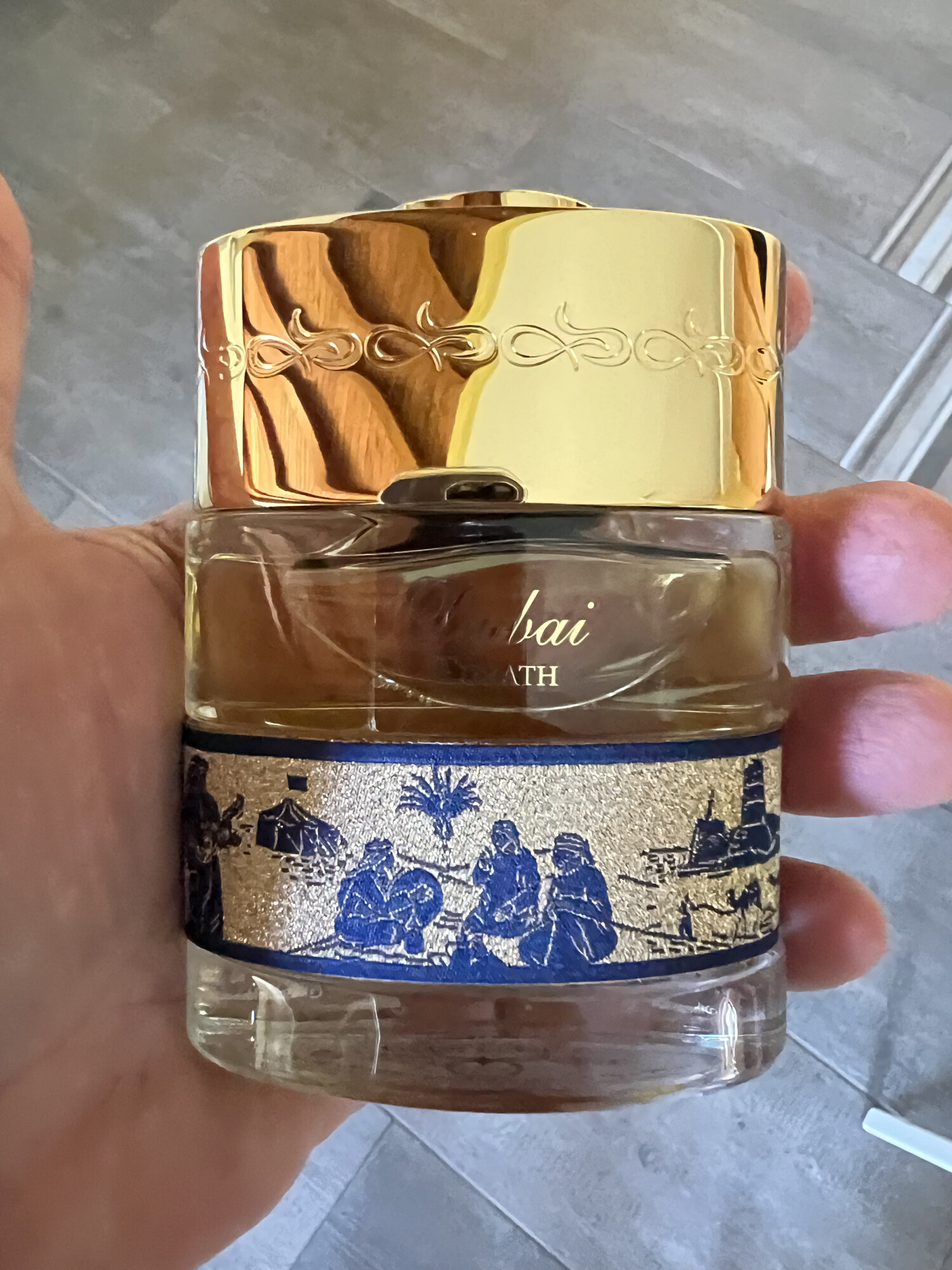 Turath The Spirit of Dubai parfum - een geur voor dames en heren 2019