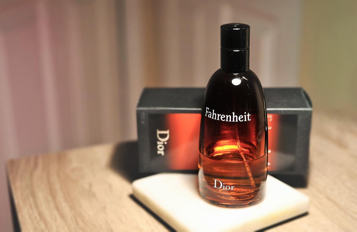 Fahrenheit Dior Colônia - a fragrância Masculino 1988