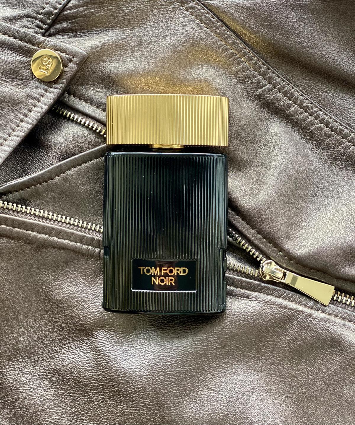 Noir Pour Femme Tom Ford parfum - un parfum pour femme 2015