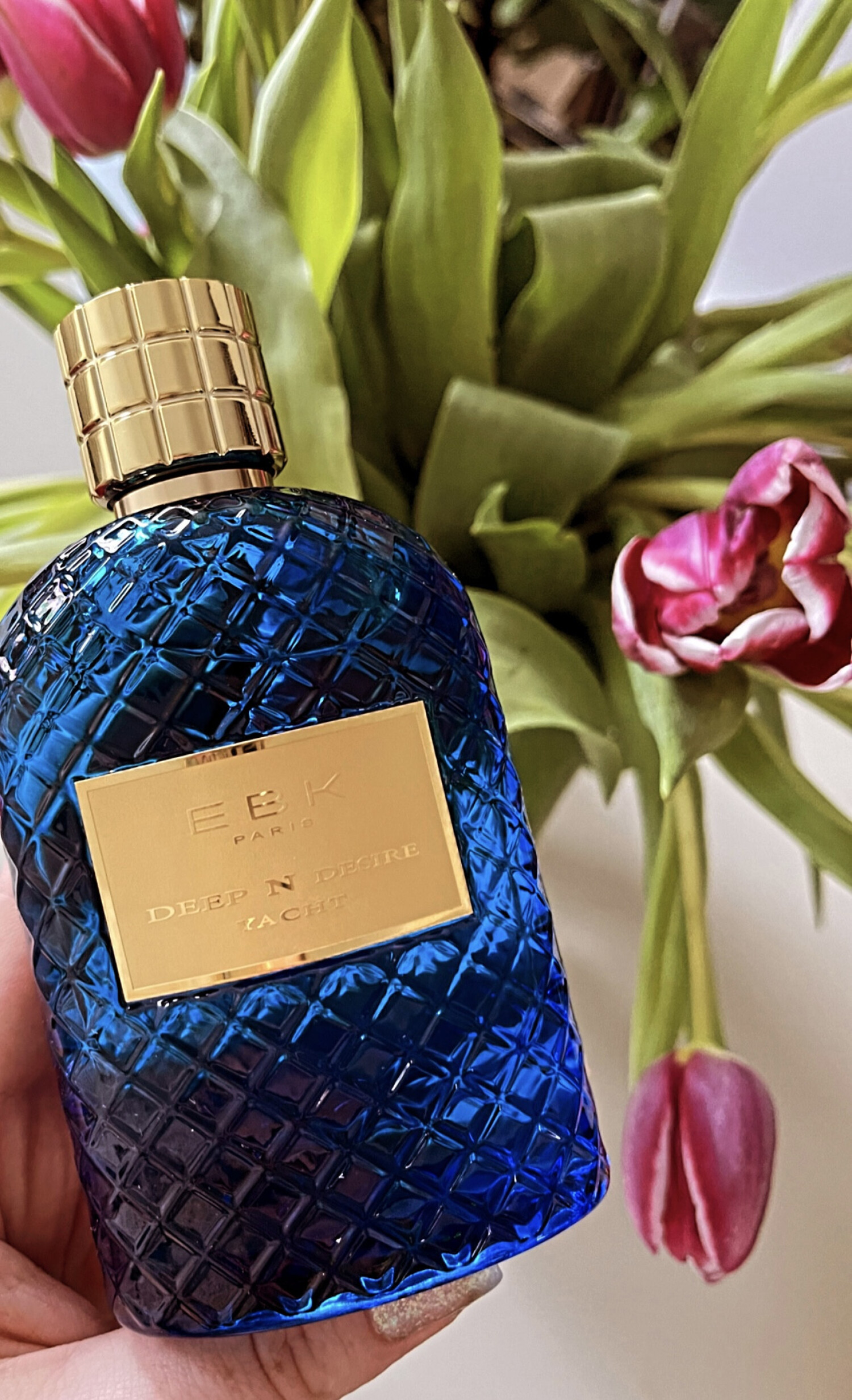 Deep N Desire Yacht EBK perfume - a fragrância Compartilhável 2019