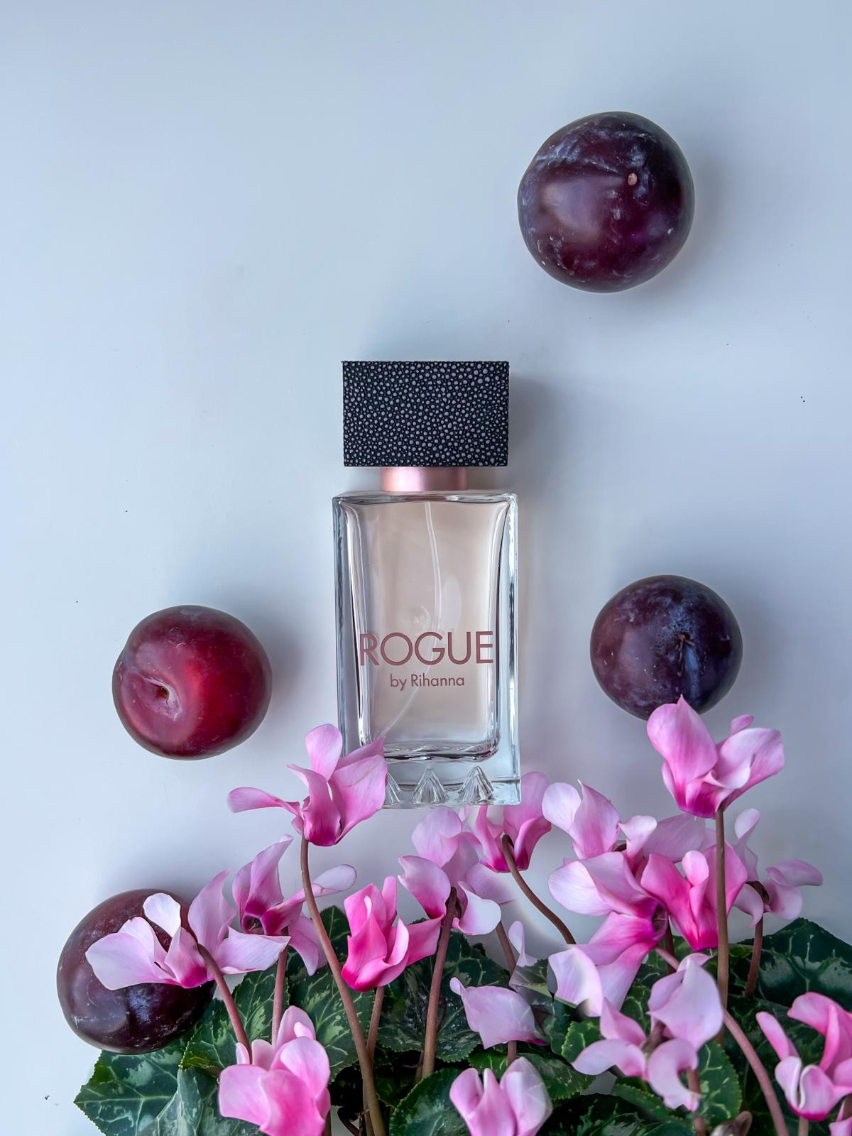 Rogue Rihanna perfume - a fragrância Feminino 2013