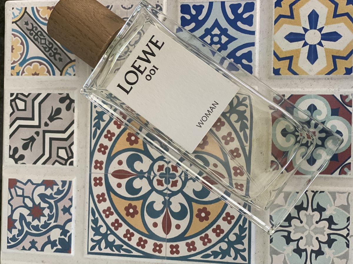 Loewe 001 Woman Loewe Parfum - ein es Parfum für Frauen 2016