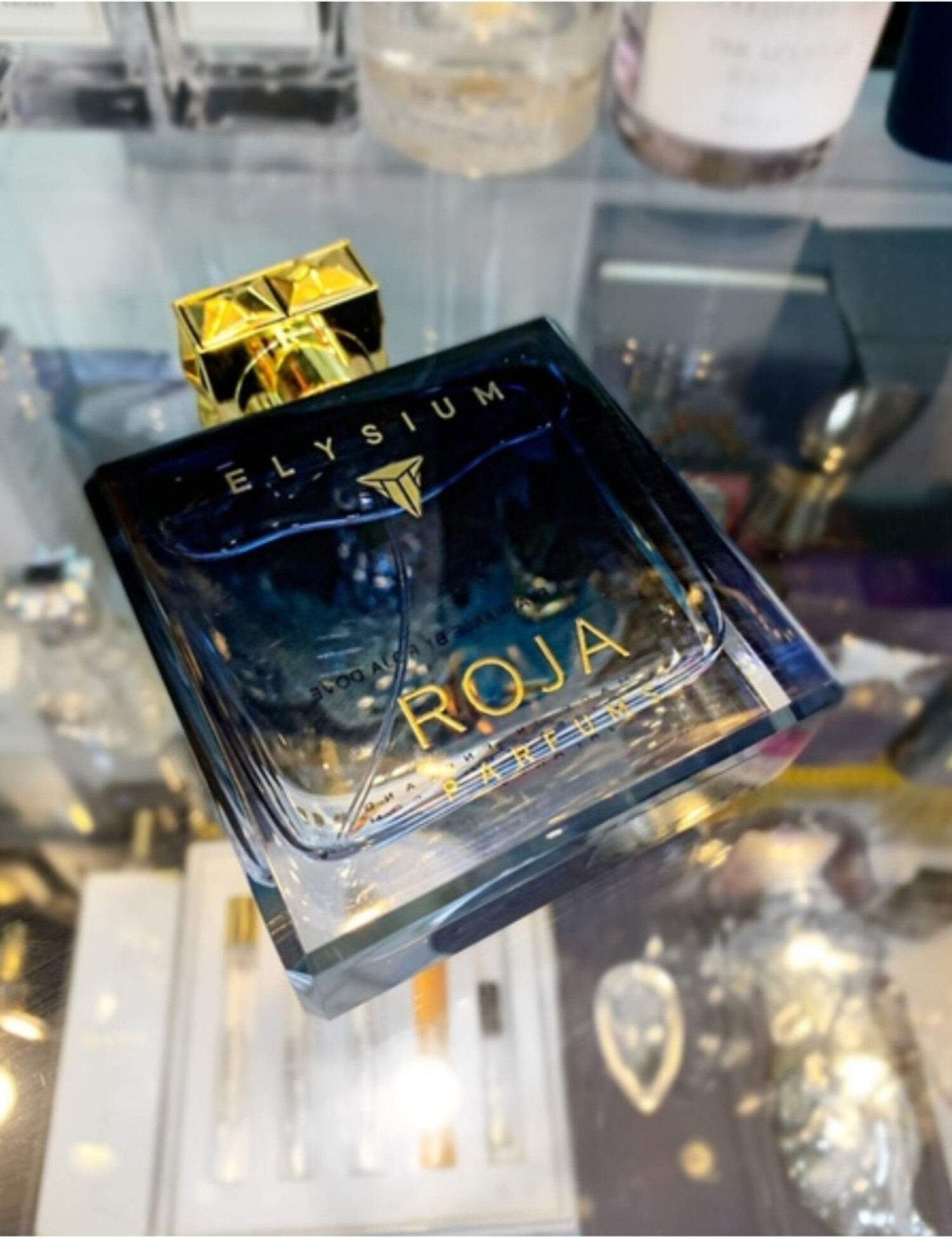 Elysium Pour Homme Parfum Cologne Roja Dove Colônia - a fragrância ...