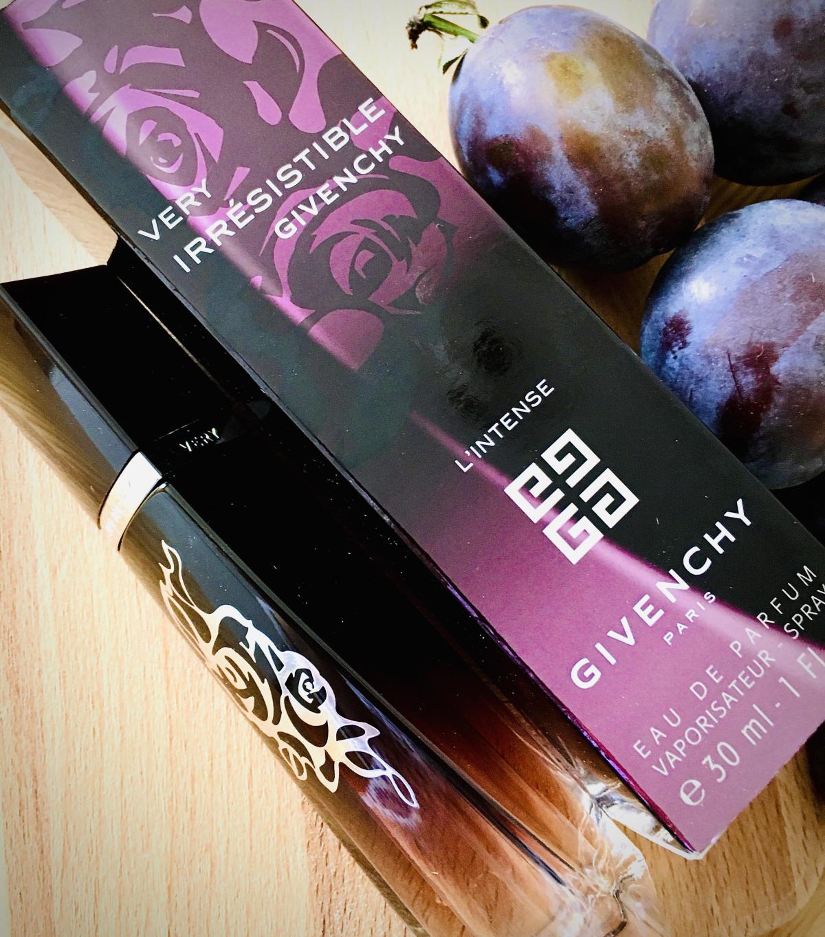 Very Irresistible Givenchy L’Intense Givenchy parfem - parfem za žene 2011