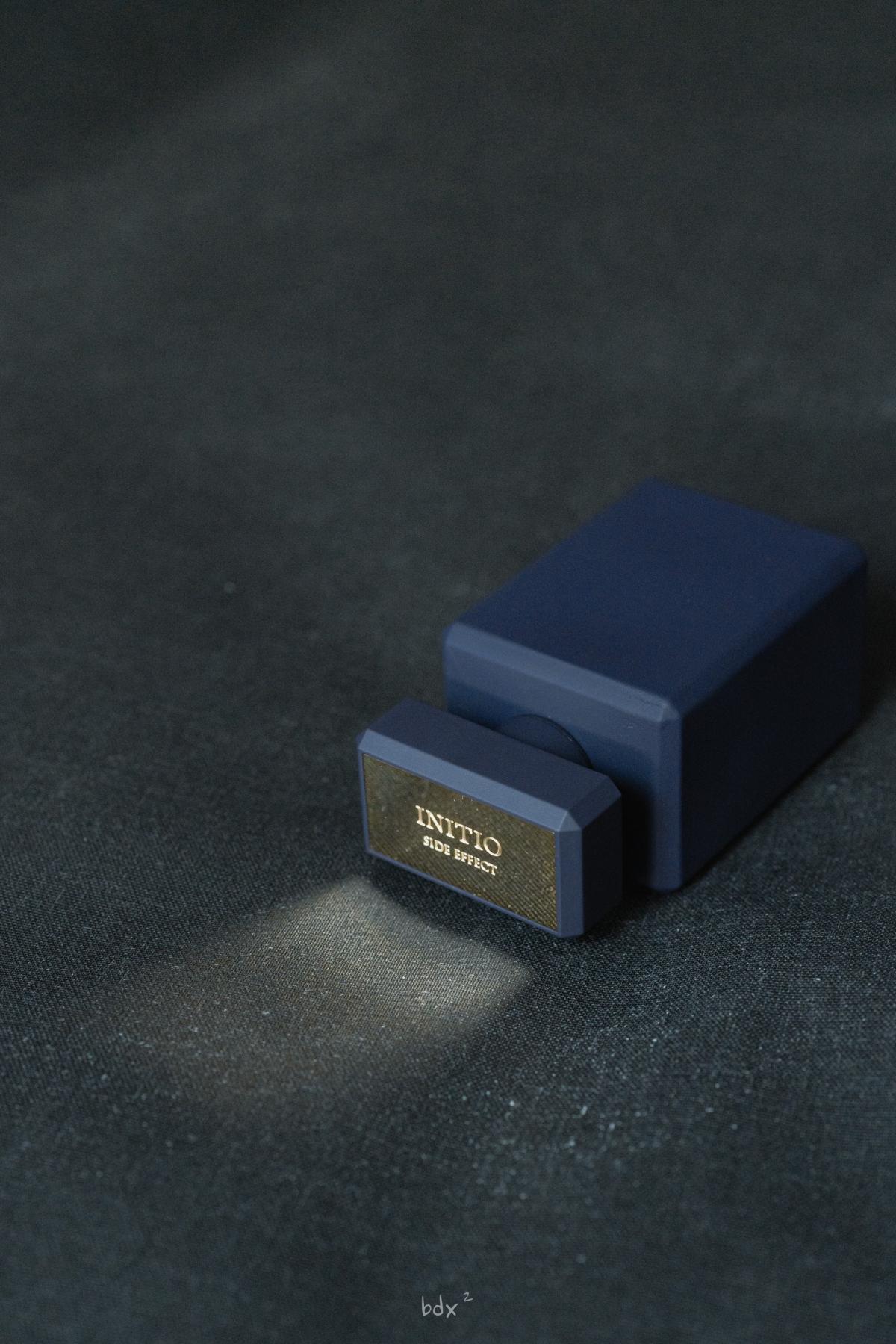 Side Effect Initio Parfums Prives parfum - un parfum pour homme et ...