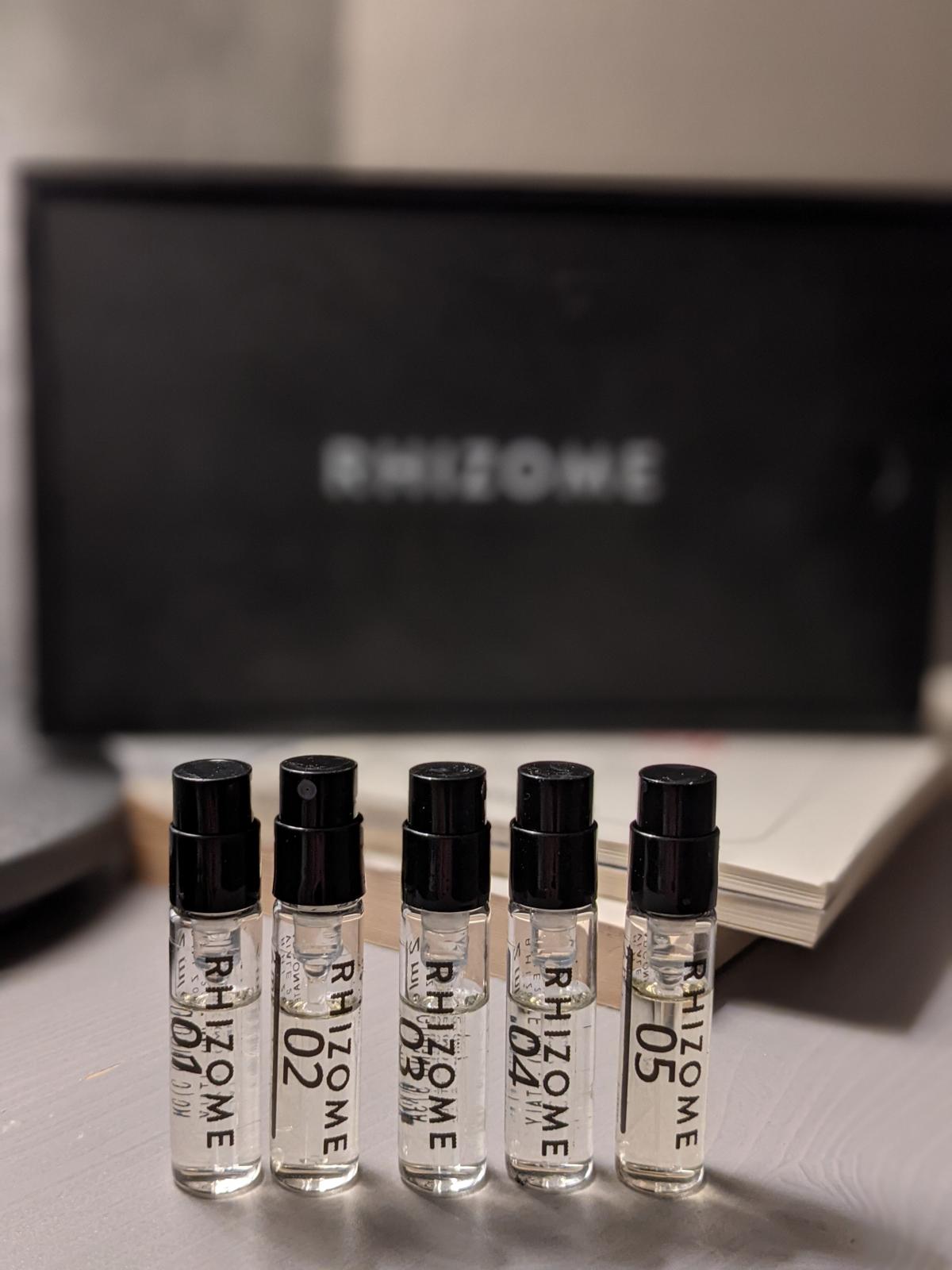 Rhizome 01 Rhizome fragancia - una fragancia para Hombres y Mujeres 2019