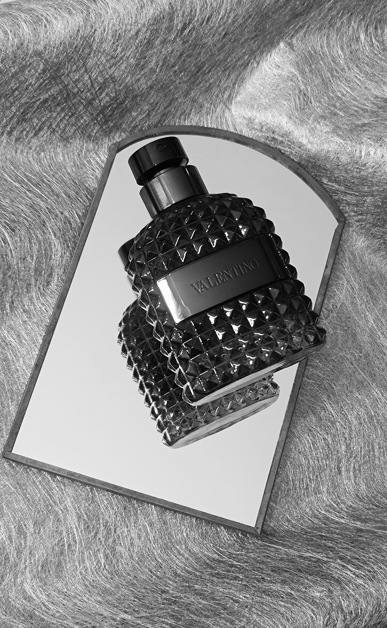 Valentino Uomo Intense Valentino Cologne - un parfum pour homme 2016