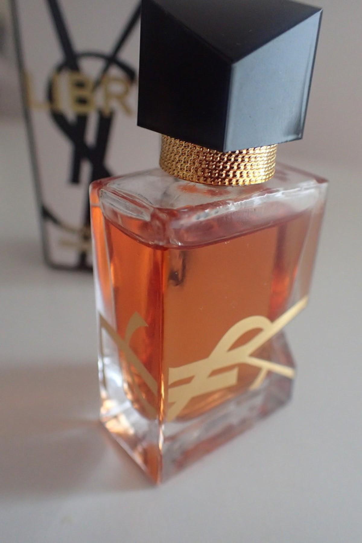 Libre Intense Yves Saint Laurent perfume - a fragrância Feminino 2020