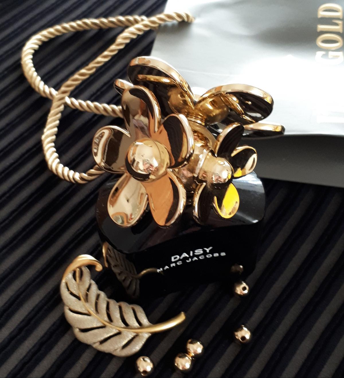 Daisy Black Edition Marc Jacobs fragancia - una fragancia para Mujeres 2008