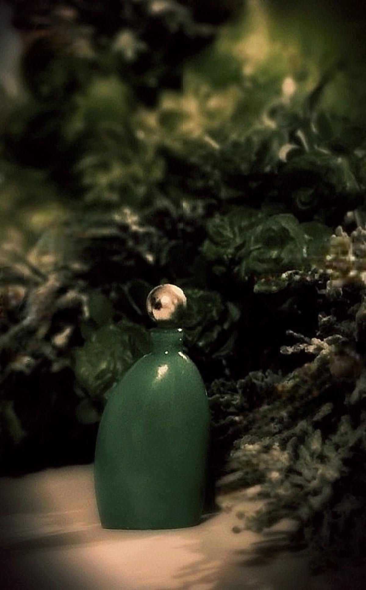 Eden Cacharel Parfum - ein es Parfum für Frauen 1994