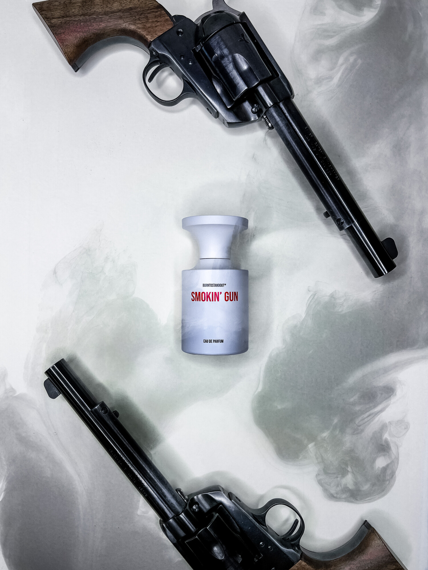 Smokin' Gun BORNTOSTANDOUT® fragancia - una nuevo fragancia para ...
