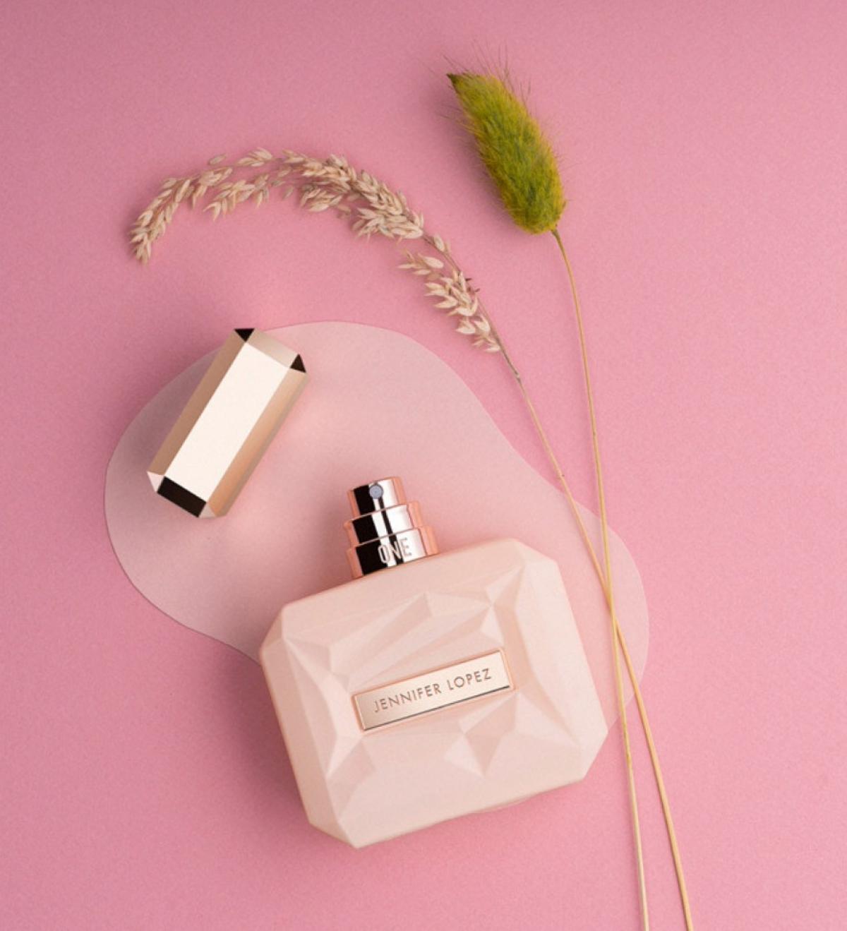 One Jennifer Lopez perfume - a novo fragrância Feminino 2021