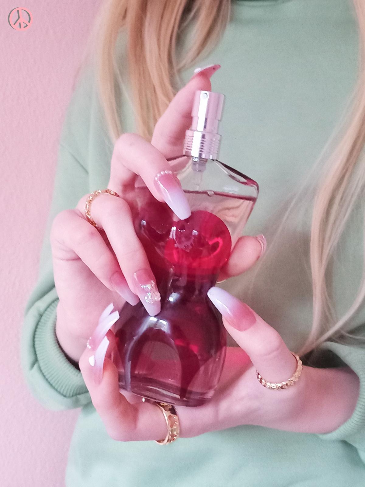 Classique Eau de Parfum Collector 2017 Jean Paul Gaultier perfume - a ...