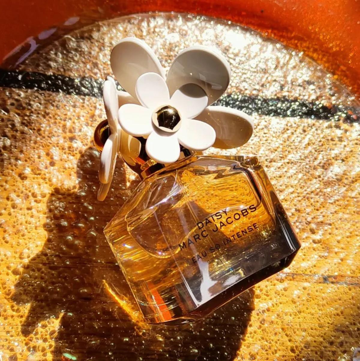 Daisy Eau So Intense Marc Jacobs fragancia - una fragancia para Mujeres ...