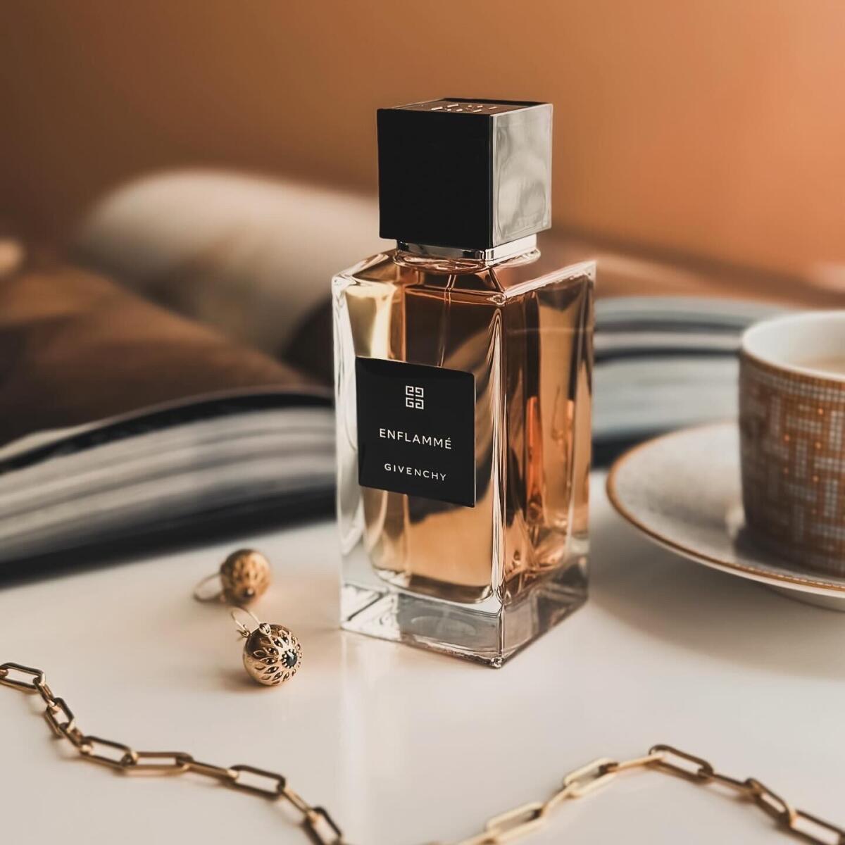 Enflammé Givenchy fragancia - una fragancia para Hombres y Mujeres 2020