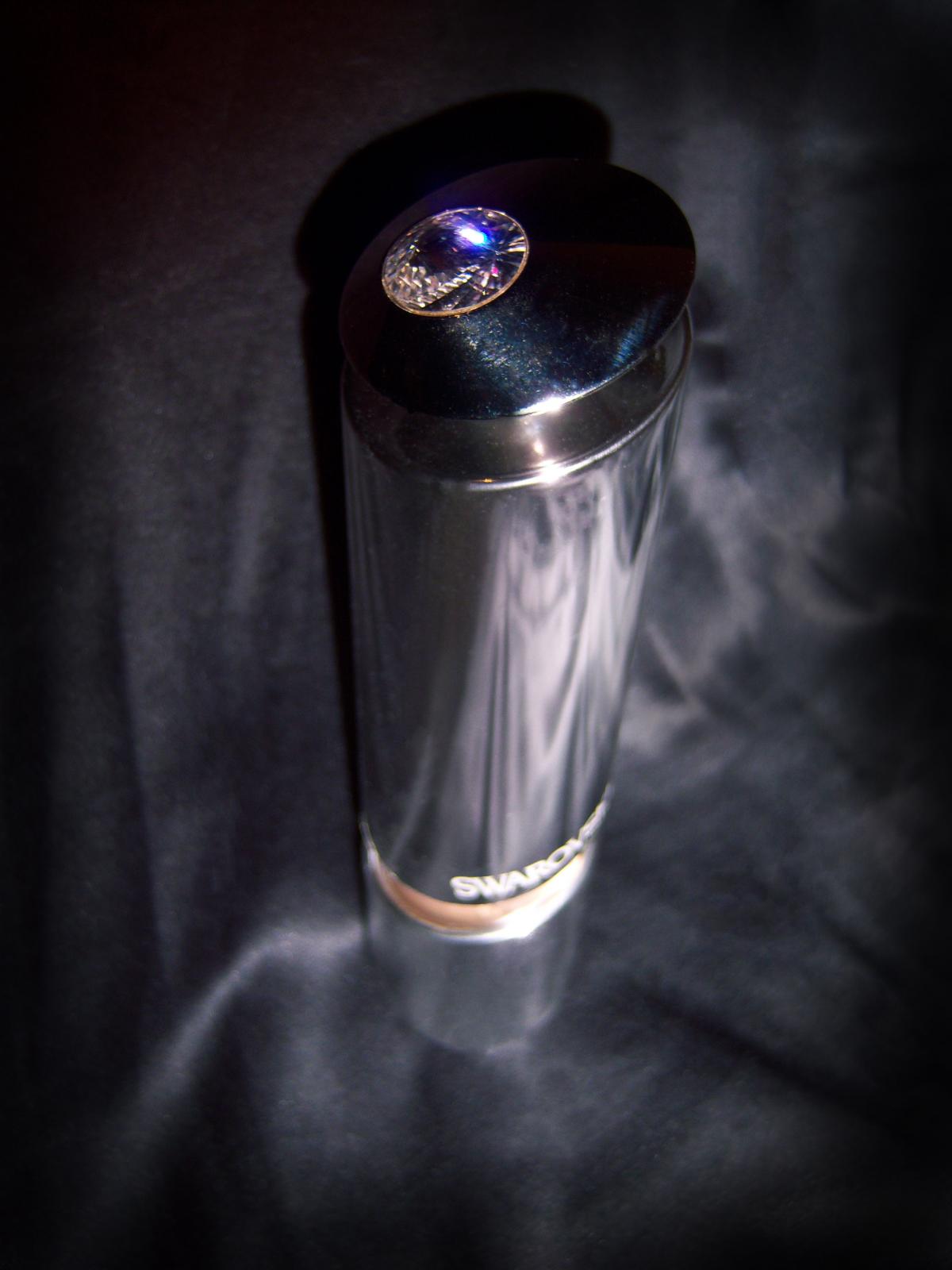 Aura Swarovski Parfum - ein es Parfum für Frauen 2011
