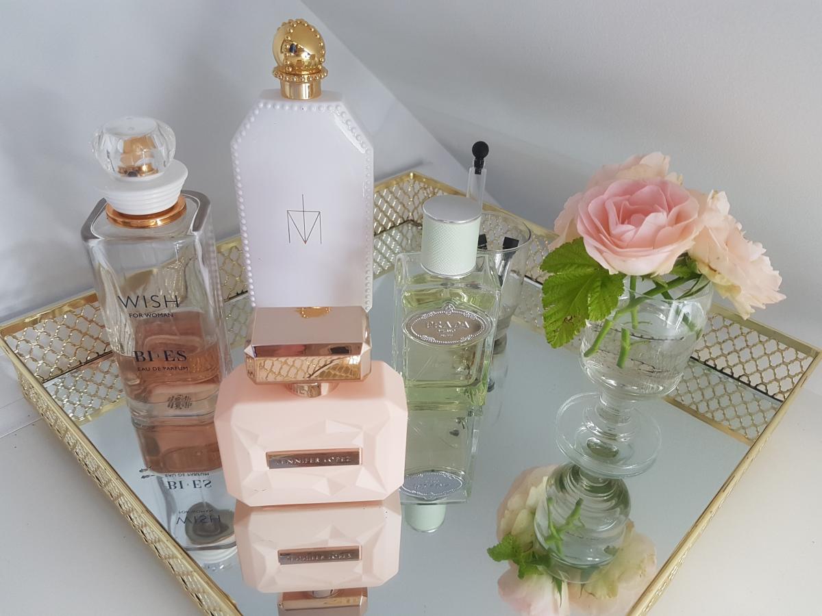 One Jennifer Lopez perfume - a fragrância Feminino 2021