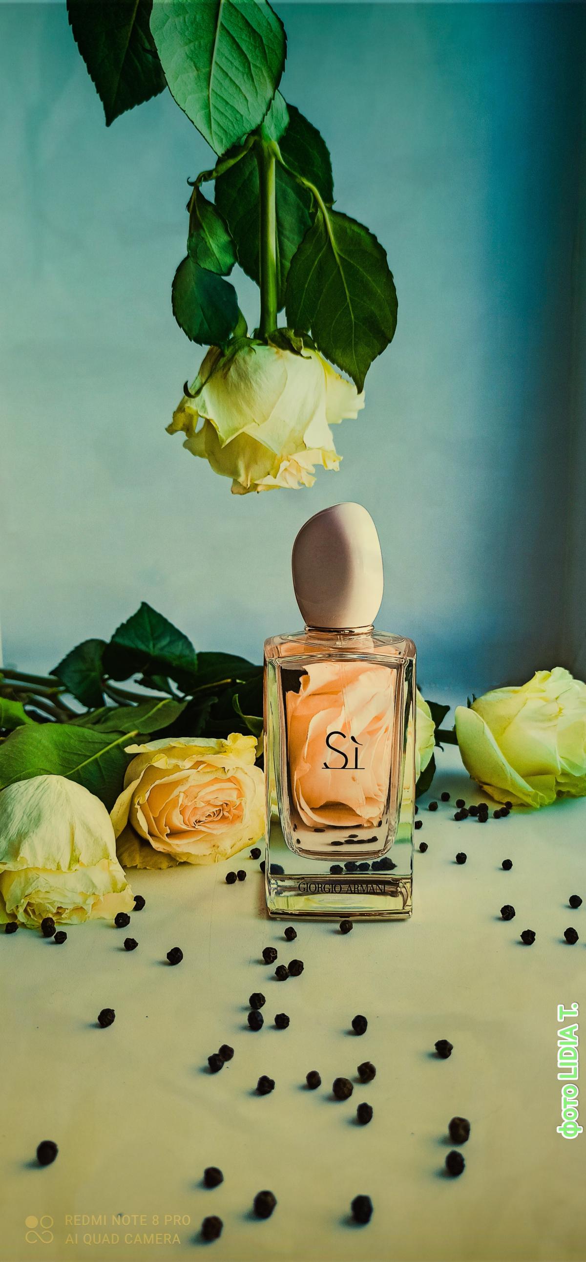 Si Eau de Toilette Giorgio Armani аромат — аромат для женщин 2015